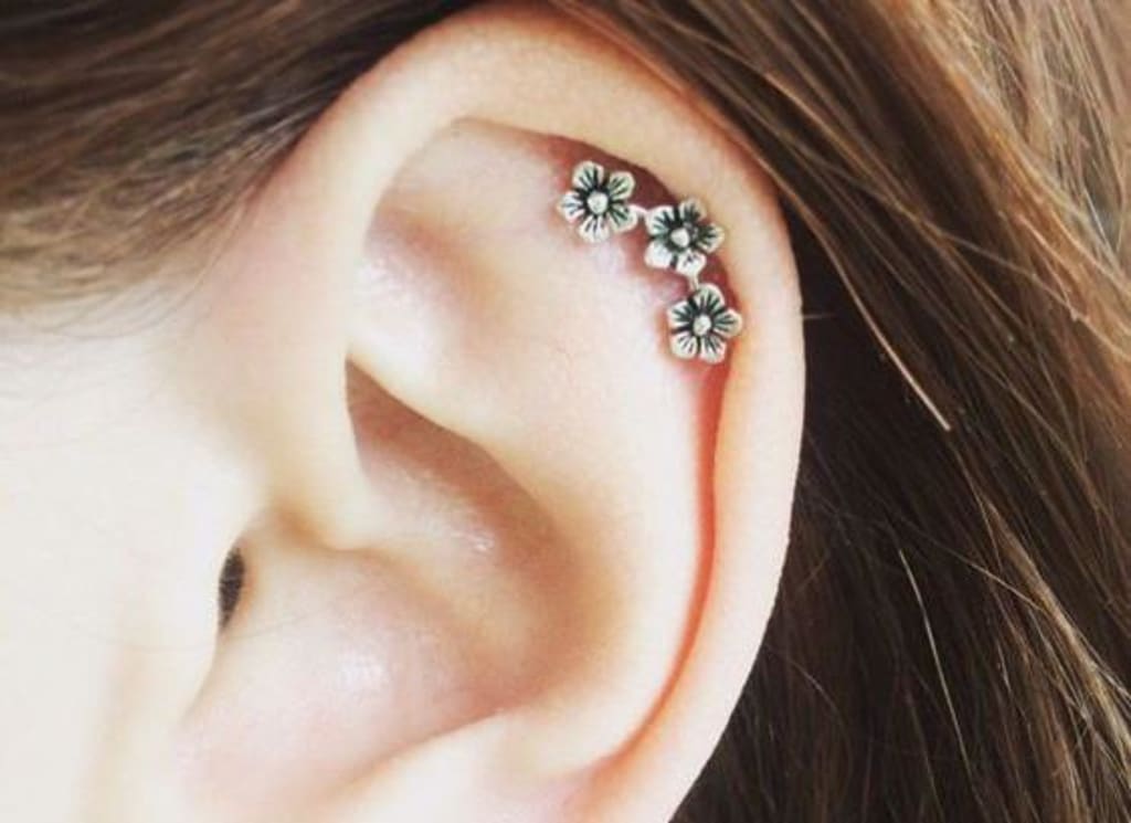 Flat Piercing : A Complete Guide to This Trendy Cartilage Piercing ...